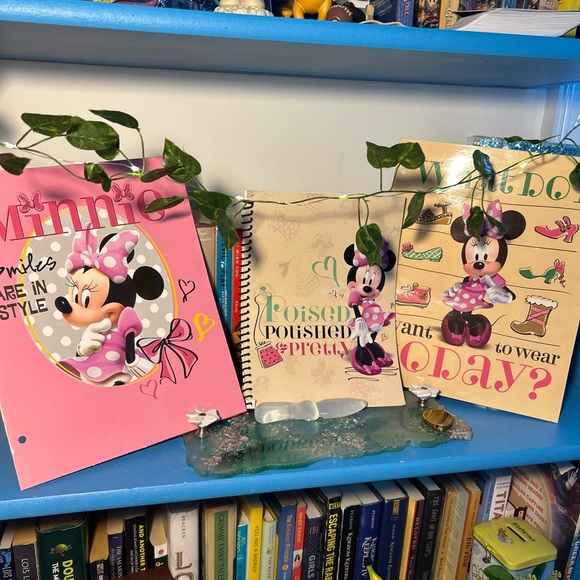 Disney | Office | Minnie Mouse Themed Stationary Set | Poshmark